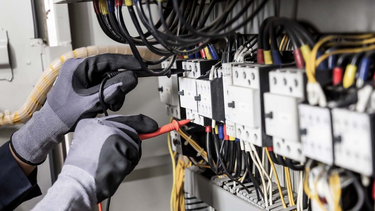 The Benefits of Having a Standby Generator for Your Business | Bookman ...